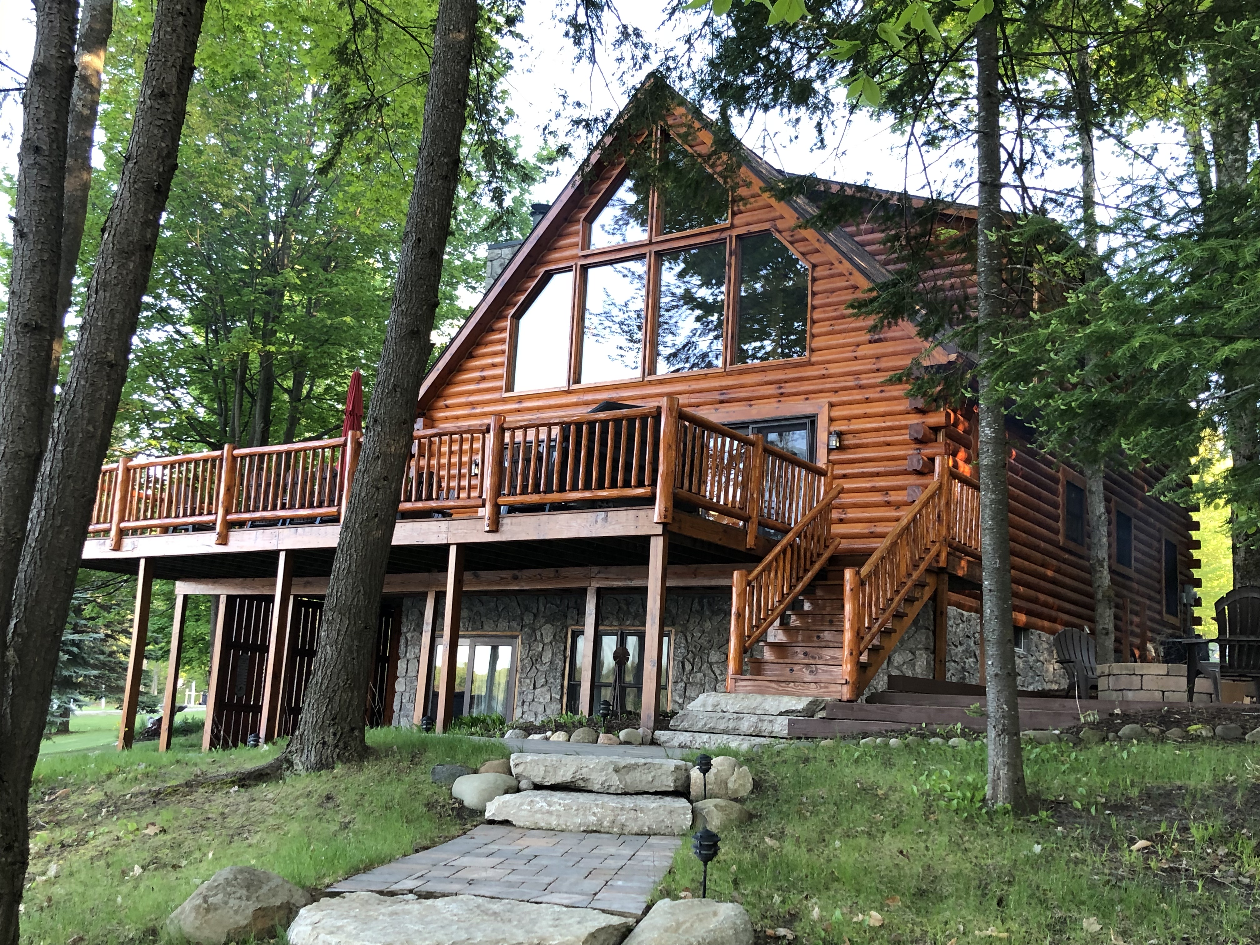 Gaylord MI Cabin Resorts. Otsego Lake Rentals